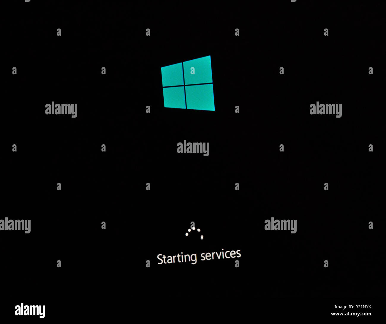 Windows os logo hi-res stock photography and images - Alamy