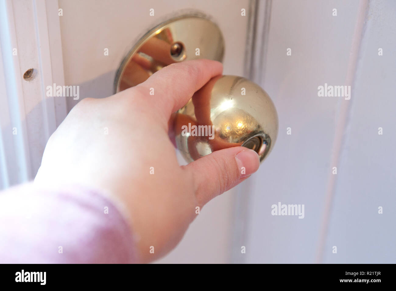 Push and pull door hi-res stock photography and images - Alamy