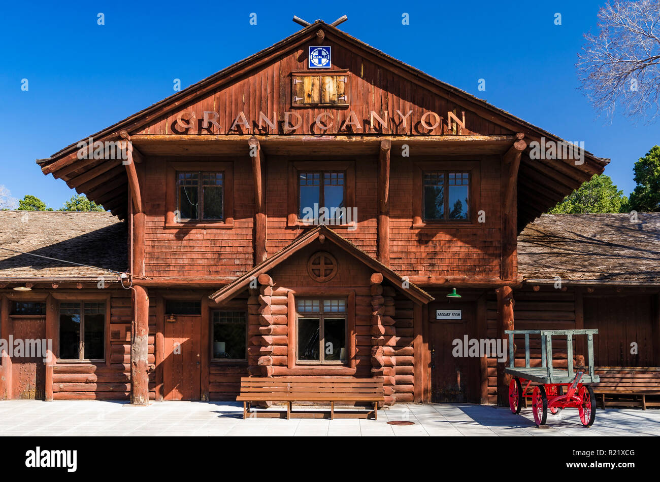 Grand canyon train depot hi-res stock photography and images - Alamy