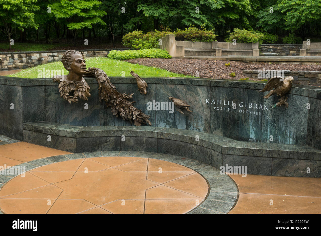 The prophet kahlil gibran hi-res stock photography and images - Alamy
