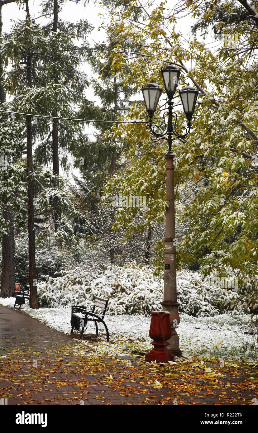 Irkutsk architecture snow hi-res stock photography and images - Alamy