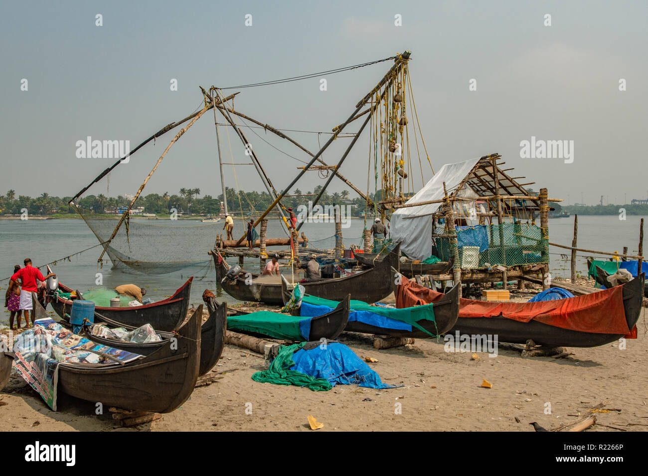 Indian traditional fishing nets hi-res stock photography and images - Alamy