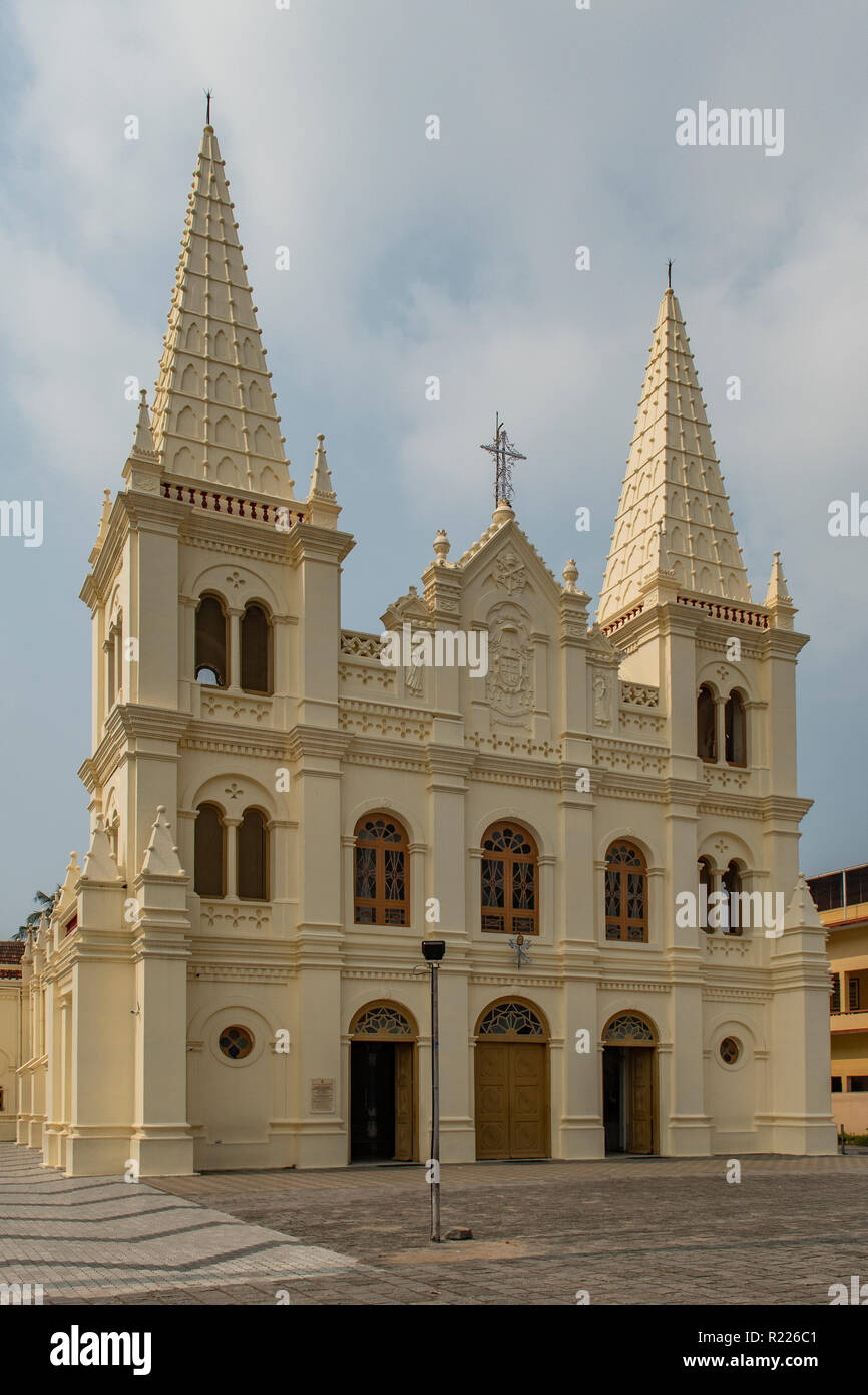 Santa Cruz Cathedral Basilica, Fort Cochin, Kerala, India Stock Photo ...