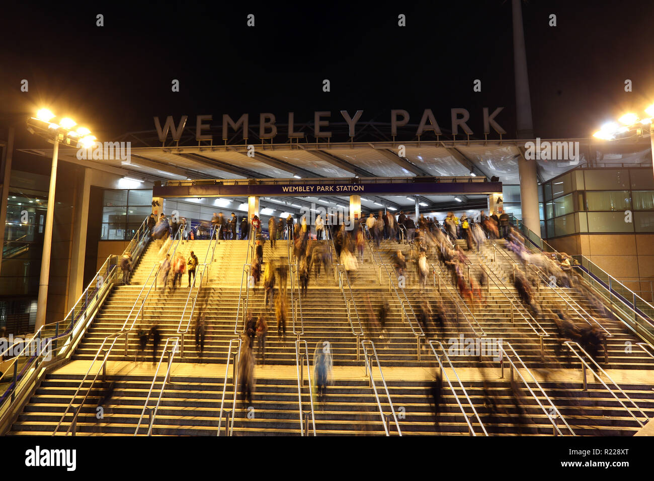 London, UK. 15th November, 2018. People make their way down the steps ...