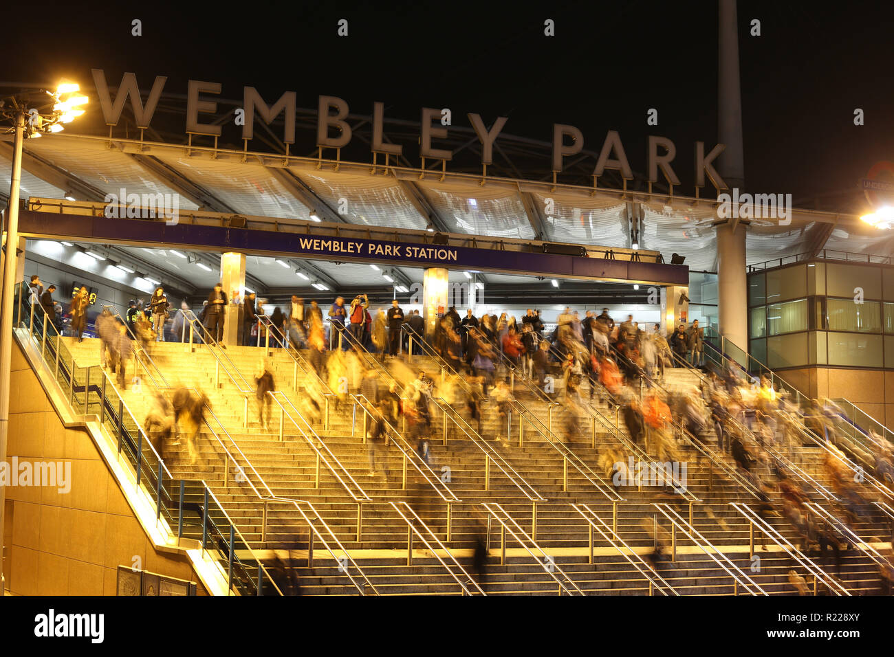 London, UK. 15th November, 2018. People make their way down the steps ...