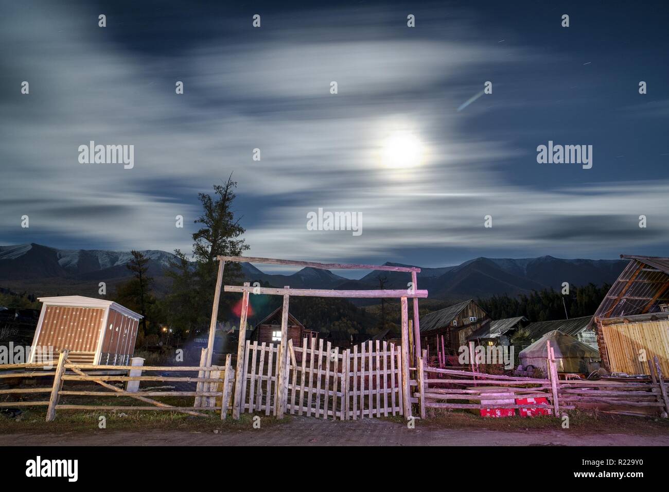 White haba hi-res stock photography and images - Alamy