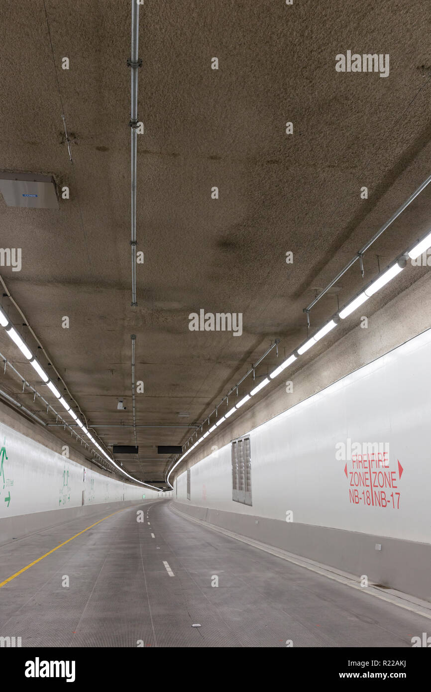 Seattle Tunnel Partners High Resolution Stock Photography and Images ...