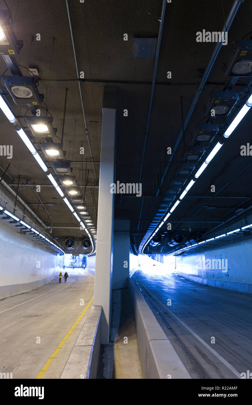 Seattle tunnel partners hi-res stock photography and images - Alamy
