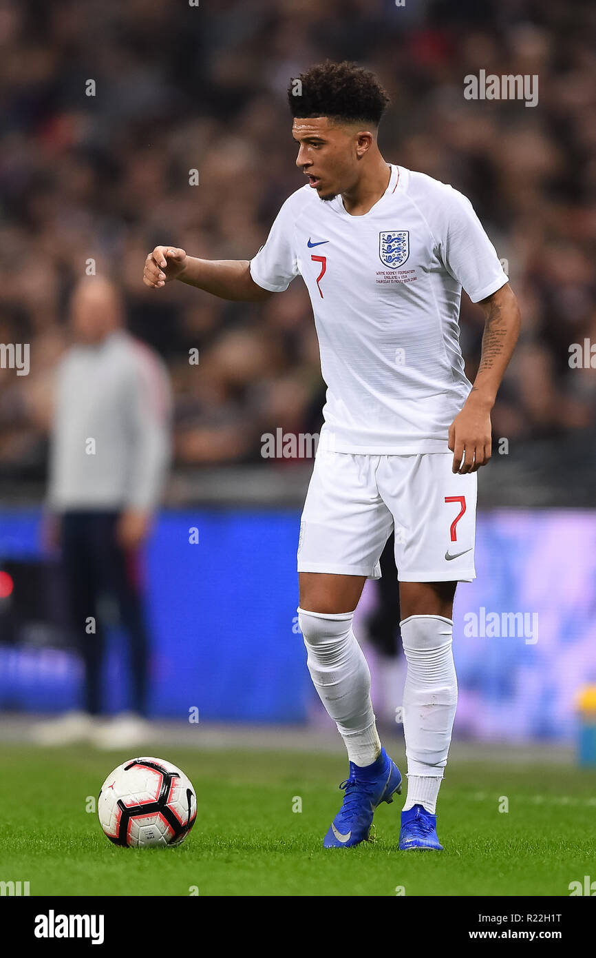 Jadon sancho hi-res stock photography and images - Alamy