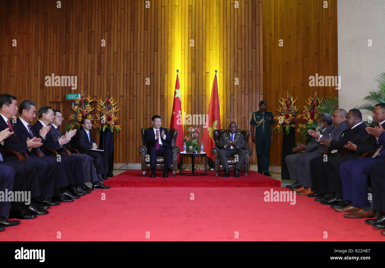 Port Moresby, PNG. 16th Nov, 2018. Chinese President Xi Jinping (center ...