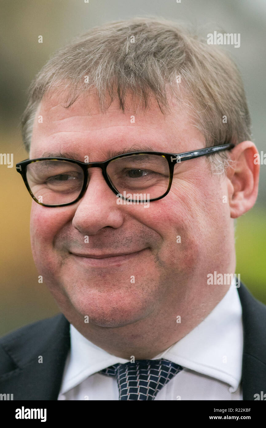 Mp for wickford and rayleigh hi-res stock photography and images - Alamy