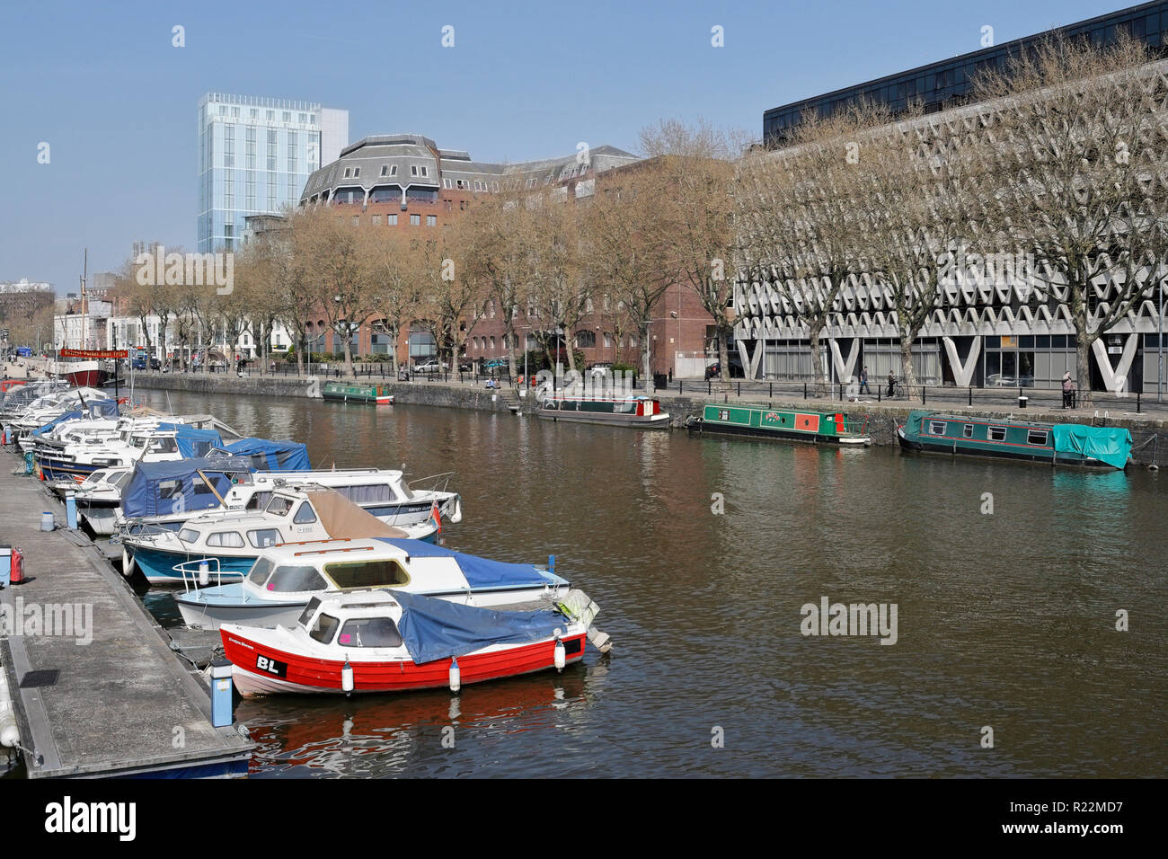 Floating harbour bristol england hi-res stock photography and images ...
