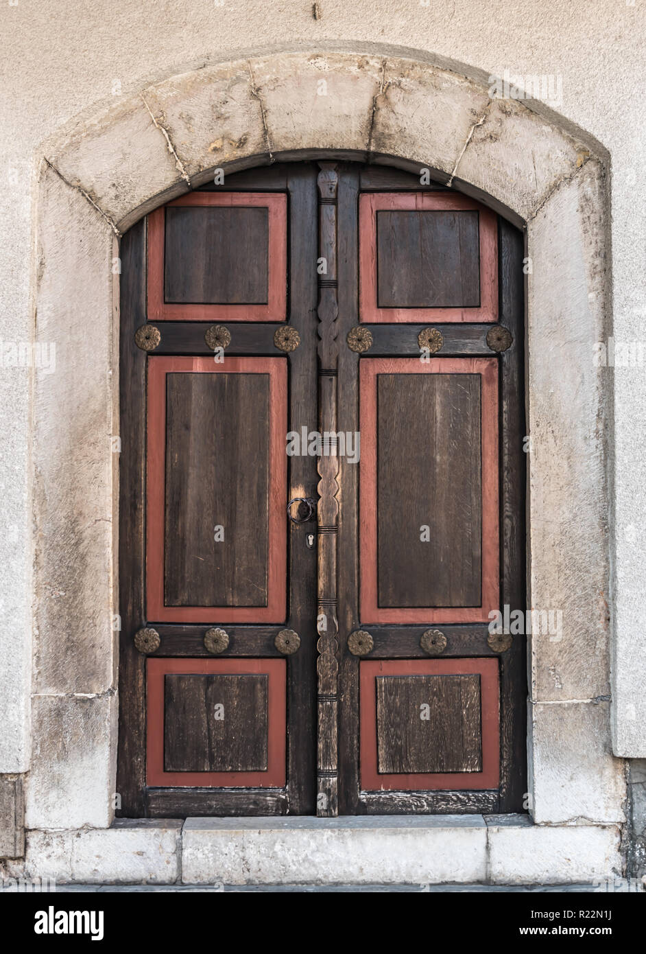 Approach front door hi-res stock photography and images - Alamy