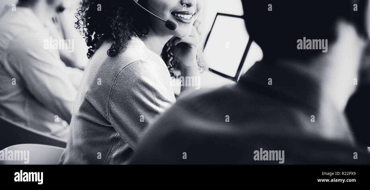 Customer service executive hi-res stock photography and images - Alamy