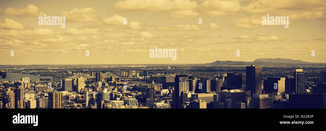 View of city skyline Stock Photo - Alamy