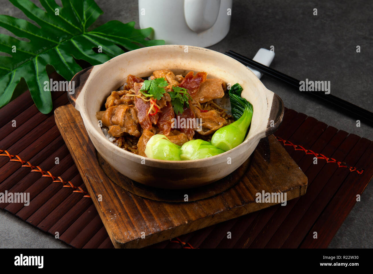 Claypot rice hi-res stock photography and images - Alamy