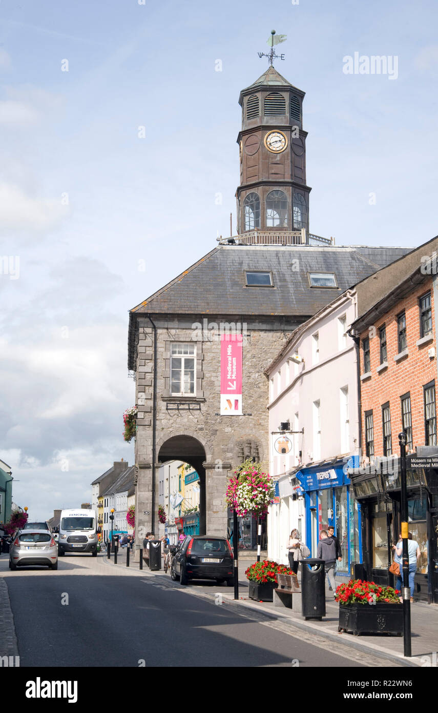 High Street Kilkenny Ireland Stock Photo - Alamy