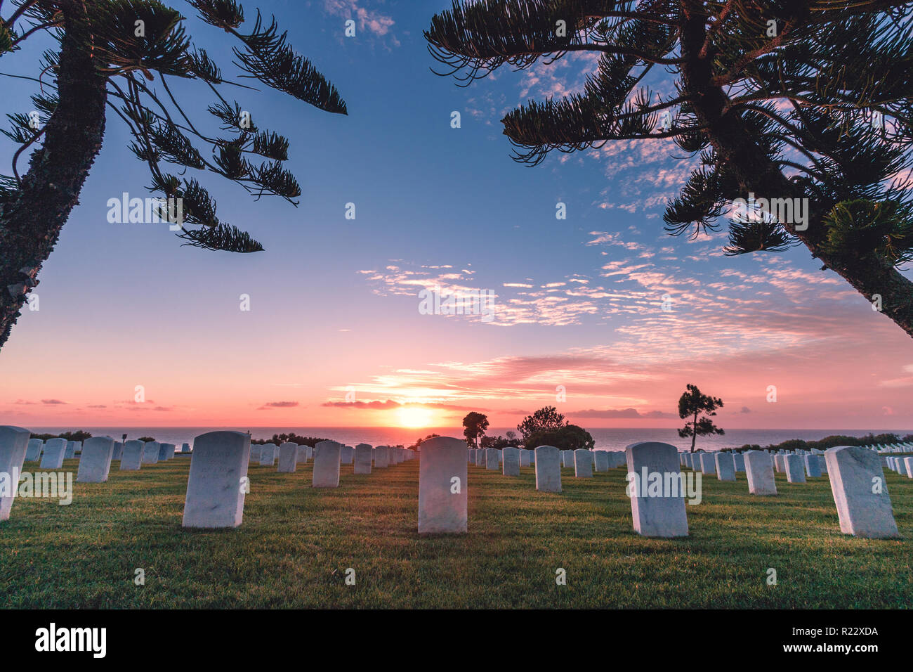 Fort Rosecrans National Cemetery, Point Loma, San Diego, California ...