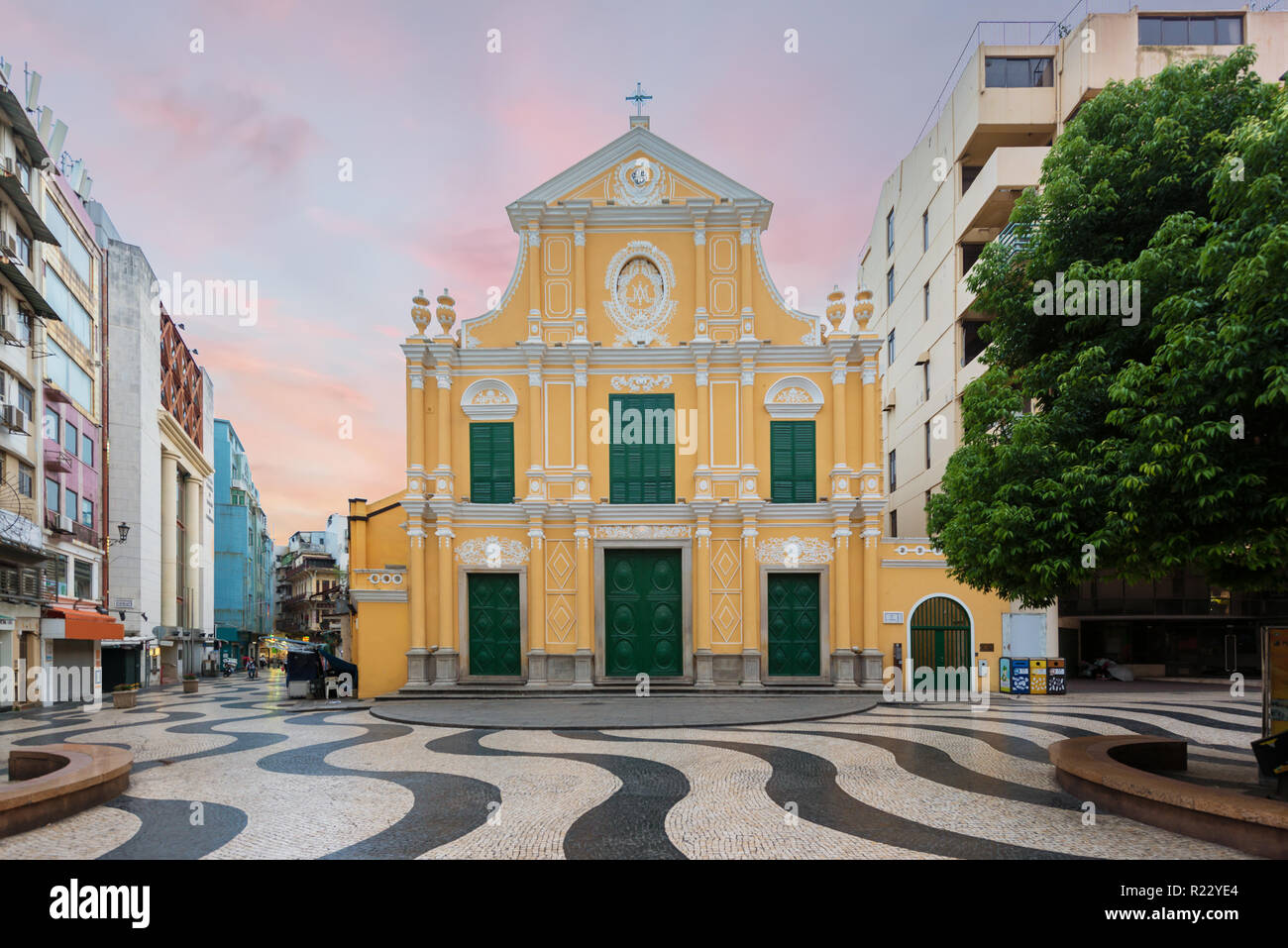 Dominics church hi-res stock photography and images - Alamy