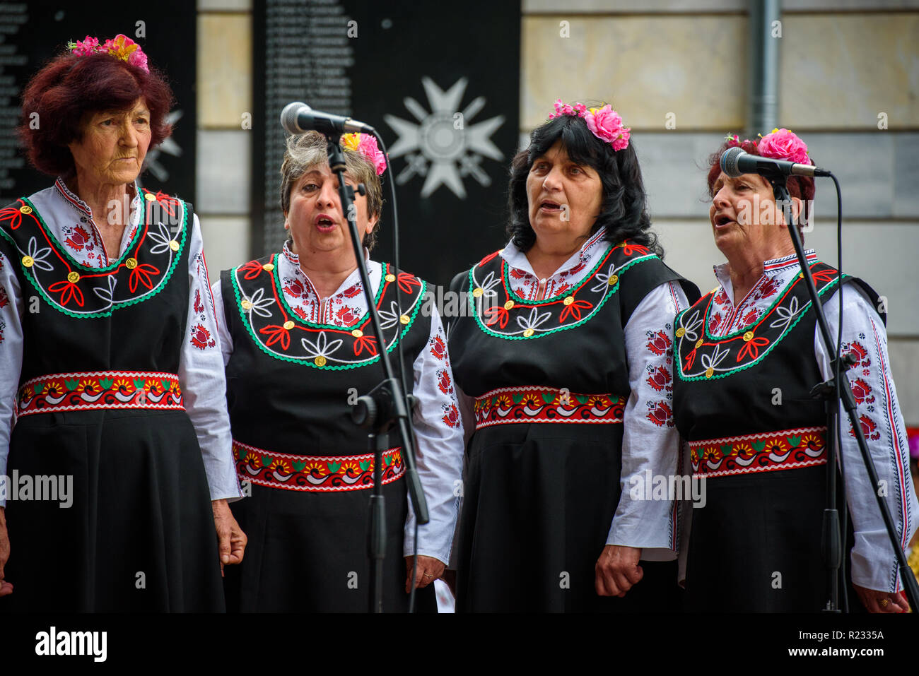 Bulgarian women hi-res stock photography and images - Alamy