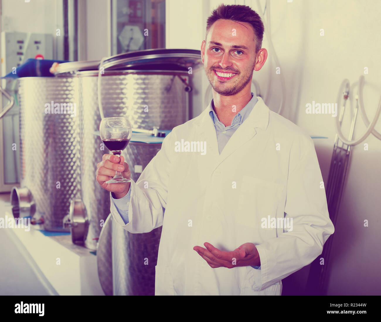 Positive winery worker wearing hi-res stock photography and images - Alamy