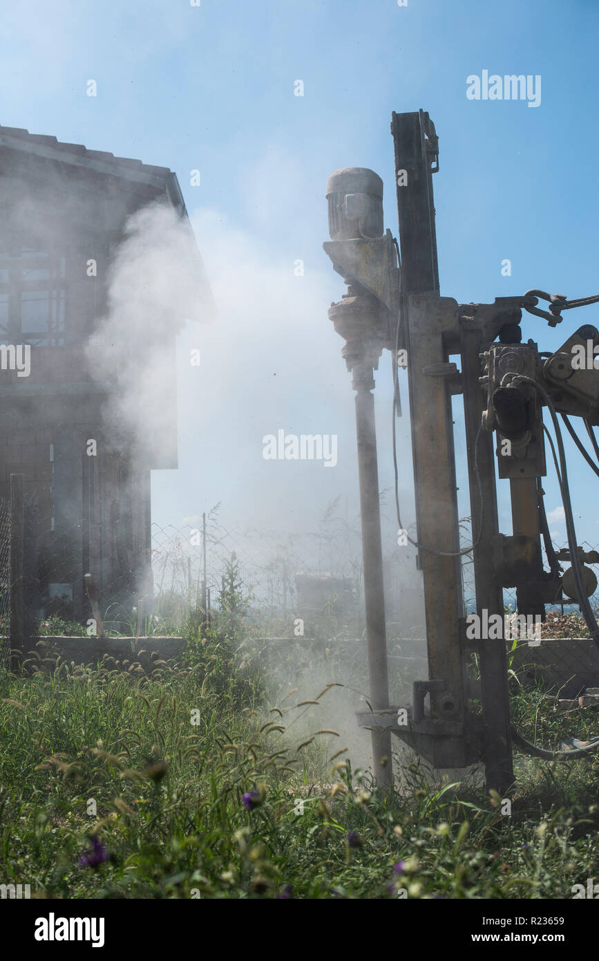 Soil sample water hi-res stock photography and images - Alamy