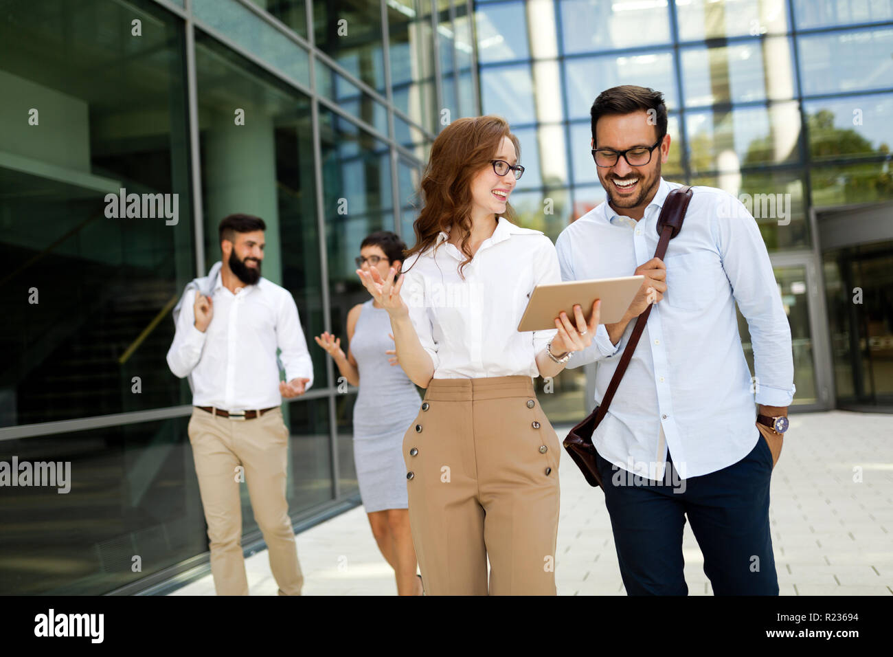 Business people tablet management hi-res stock photography and images ...