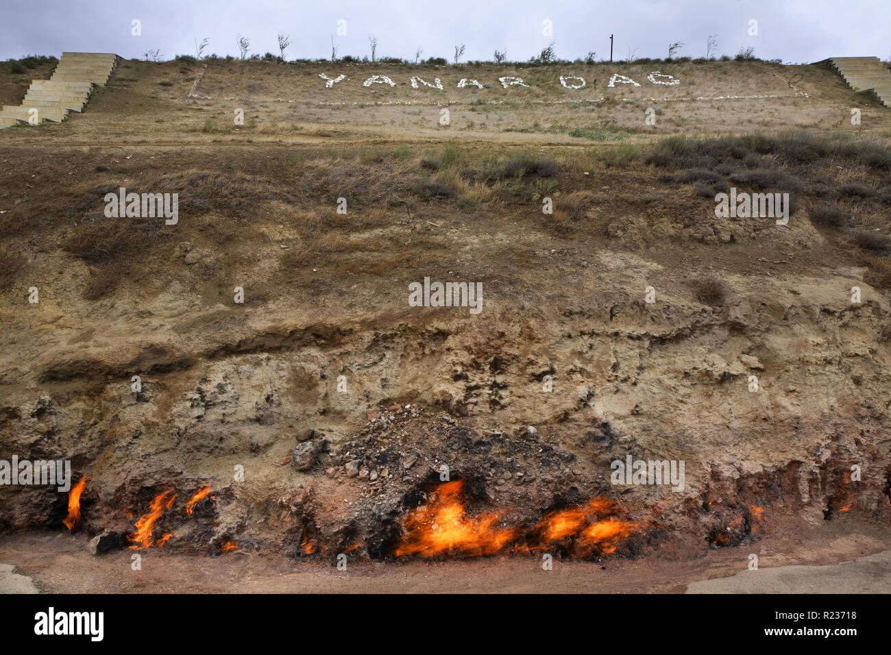 Yanar dag fire mountain hi-res stock photography and images - Alamy