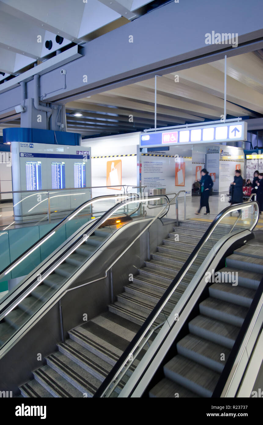 FCO Rome Fiumicino Leonardo da Vinci airport terminal interiors Stock ...