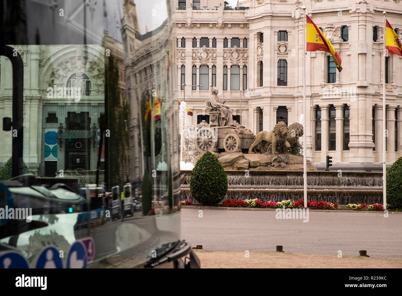Paseo de recoletos hi-res stock photography and images - Alamy