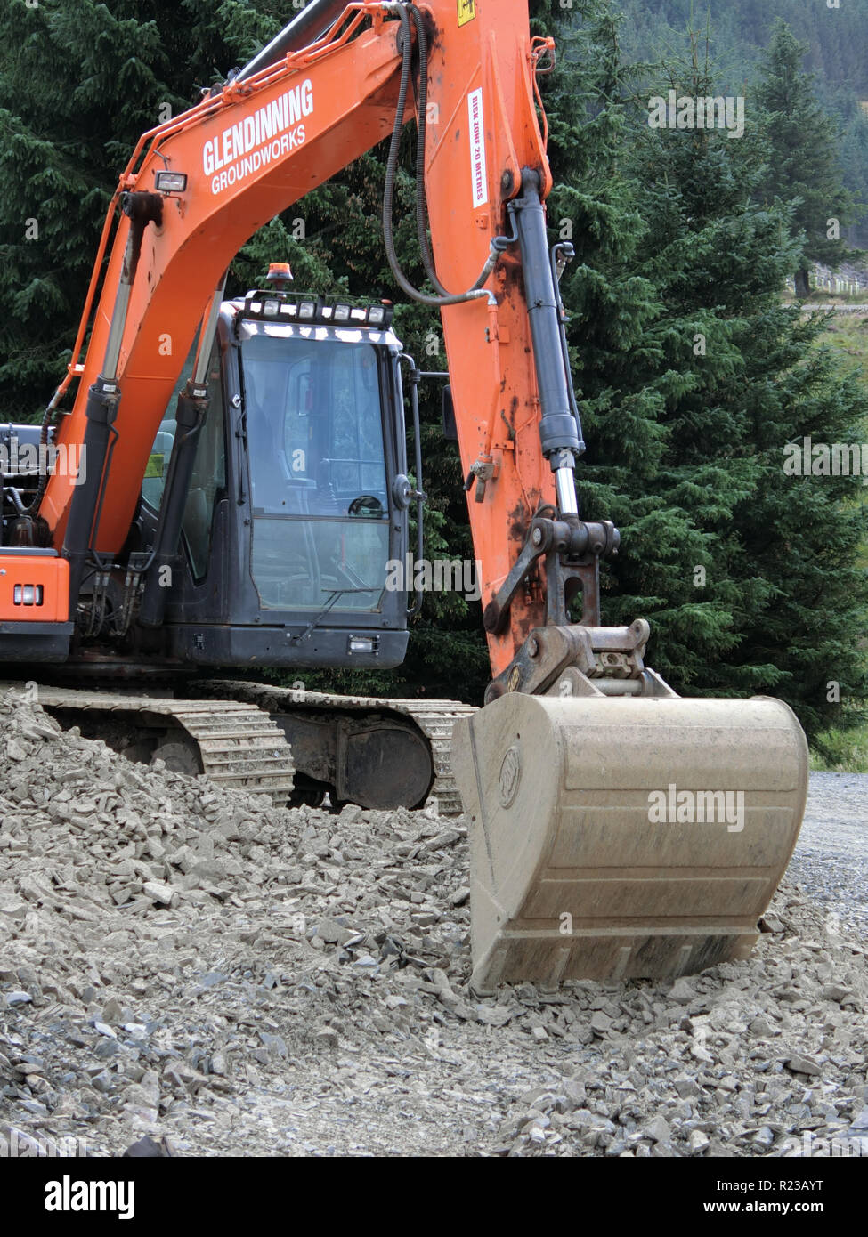 Hydraulic excavator hi-res stock photography and images - Alamy