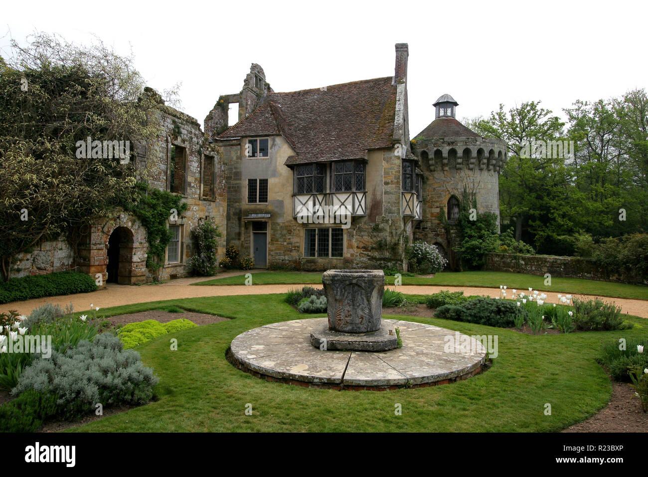 Scotney Castle, Kent, England, Britain Stock Photo - Alamy