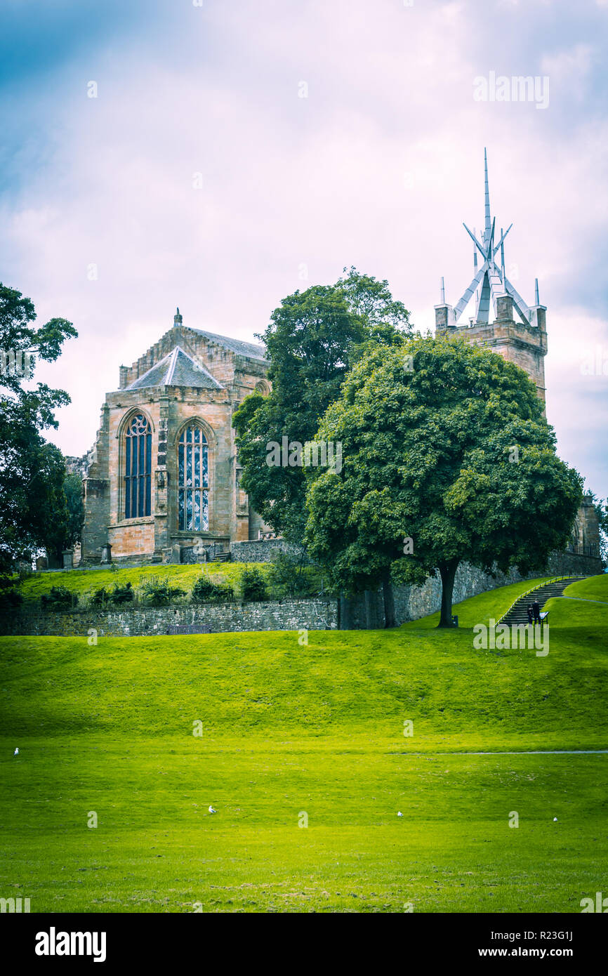 Linlithgow church hi-res stock photography and images - Alamy