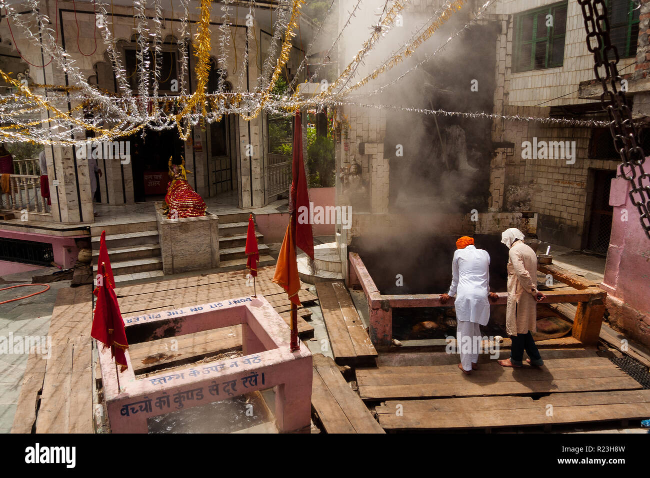 India, Himachal Pradesh, Manikaran, Shiv Temple: pools of hot spring ...