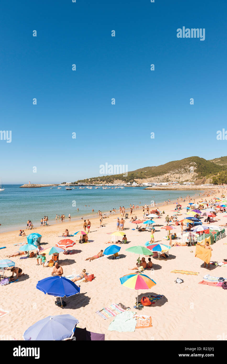Setubal beach hi-res stock photography and images - Alamy