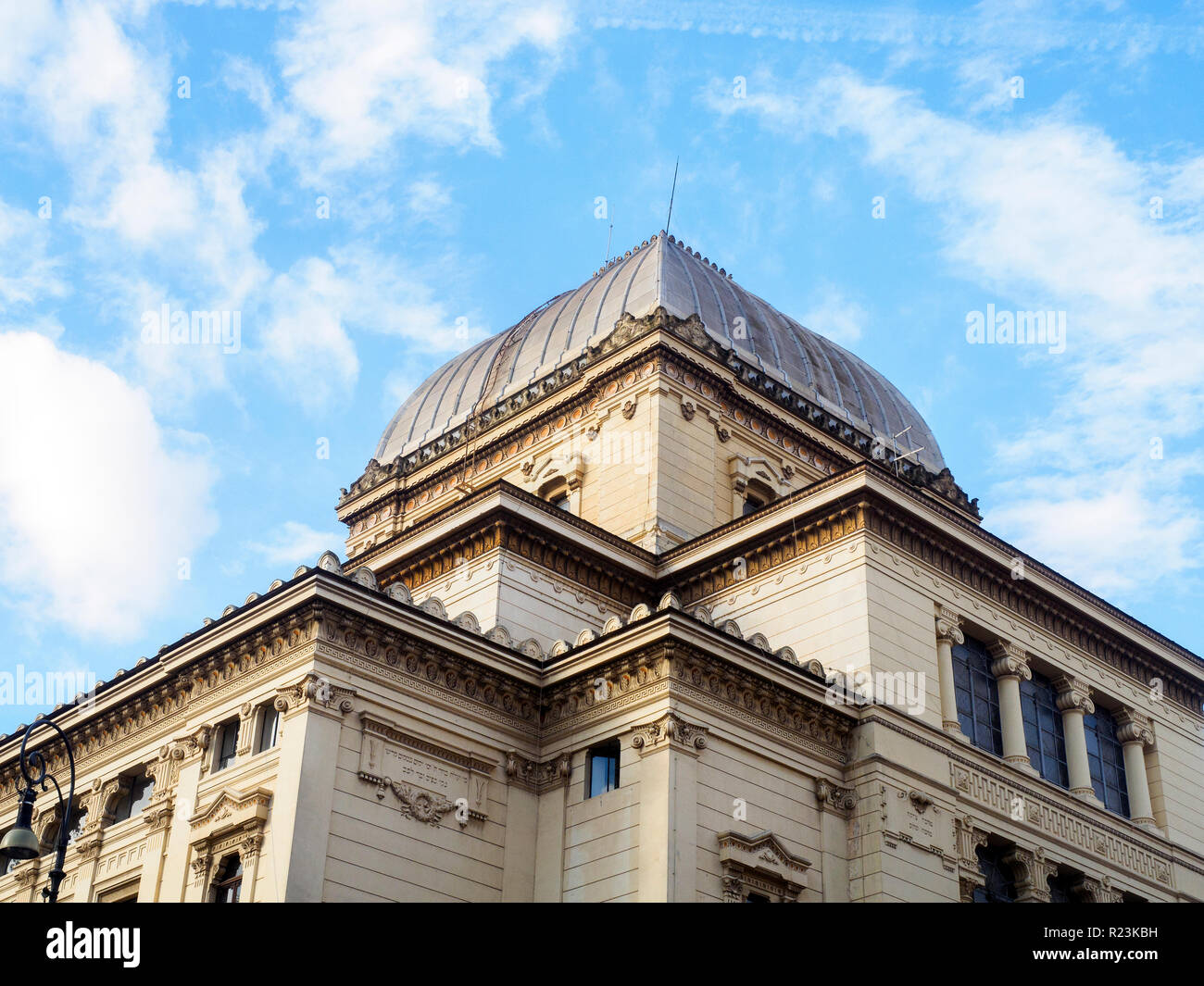 Great Synagogue of Rome (Tempio Maggiore di Roma) - Italy Stock Photo ...