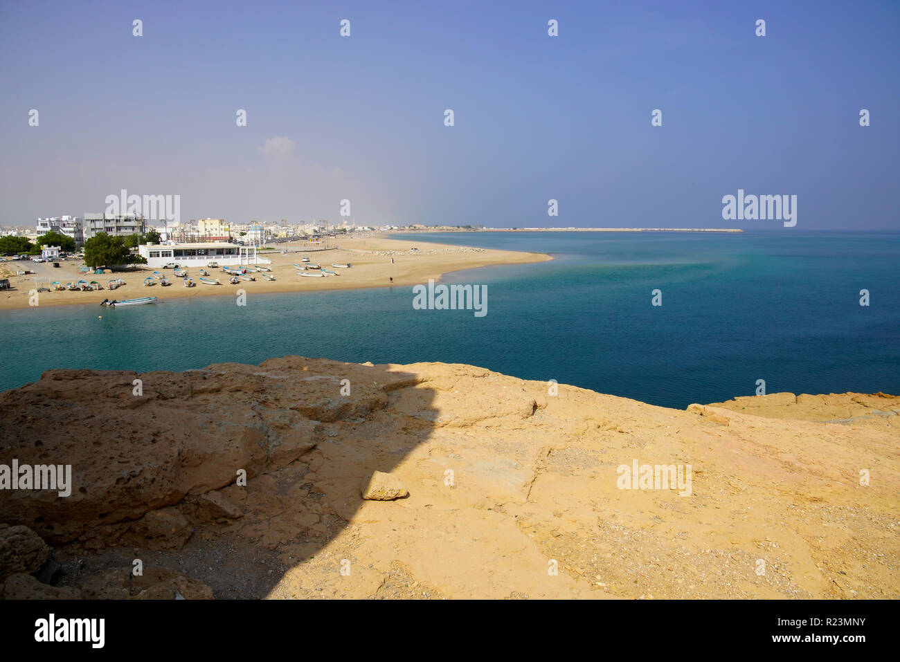 Gulf of oman asia hi-res stock photography and images - Alamy