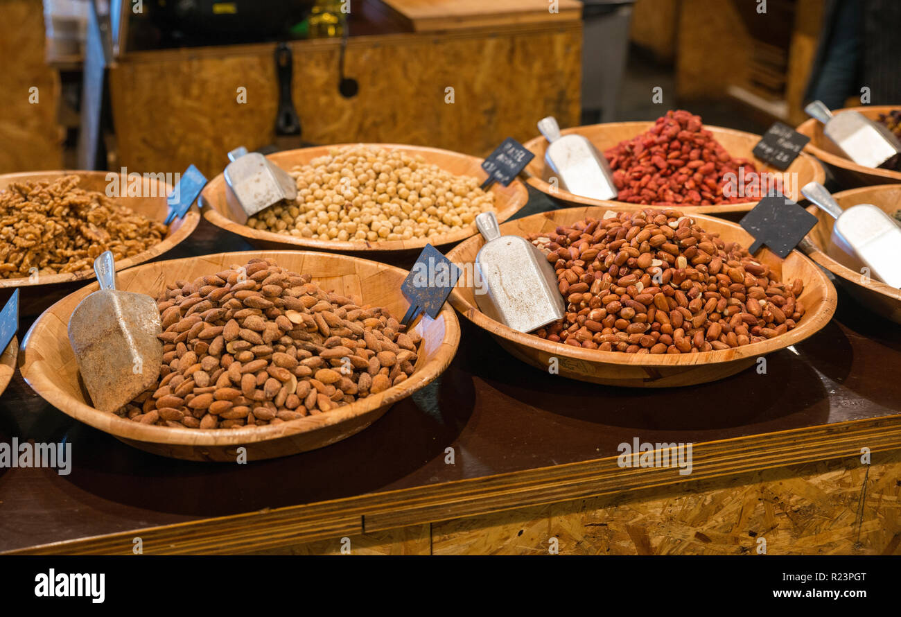 Nut shop display of nuts hi-res stock photography and images - Alamy