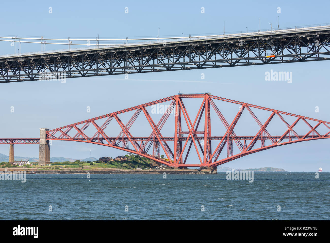 Forth rail bridge silhouette hi-res stock photography and images - Alamy