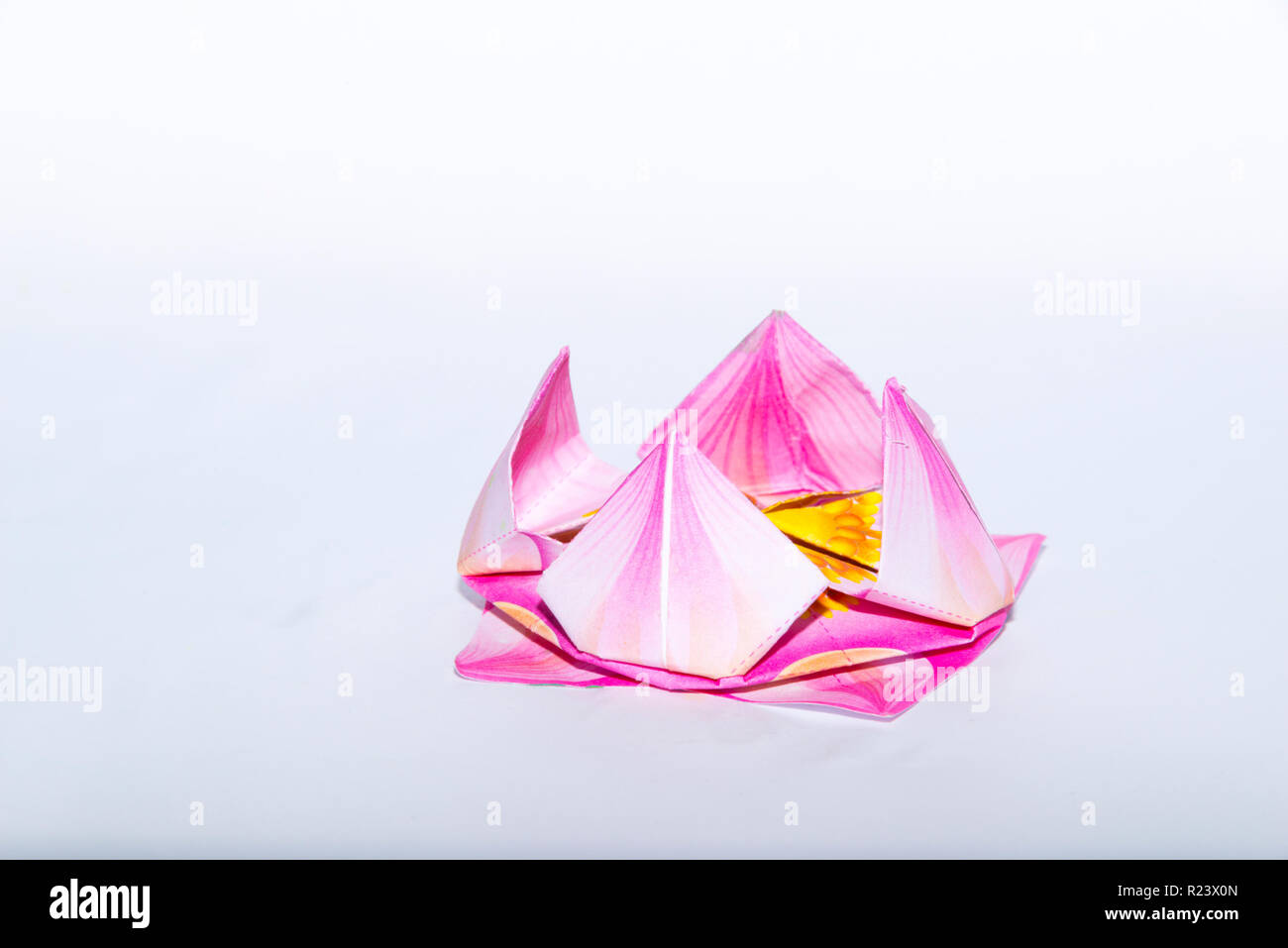 Creative origami hi-res stock photography and images - Alamy