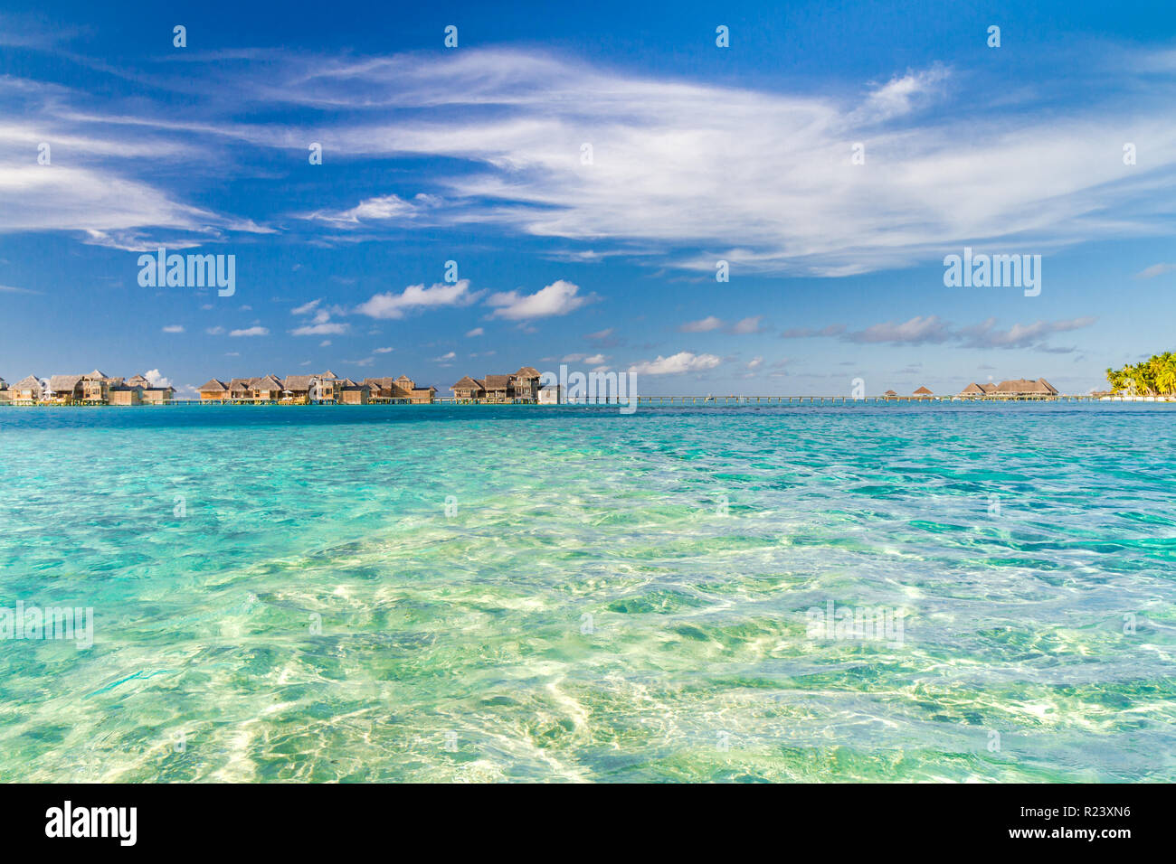 Panorama of the indian ocean in the maldives hi-res stock photography ...