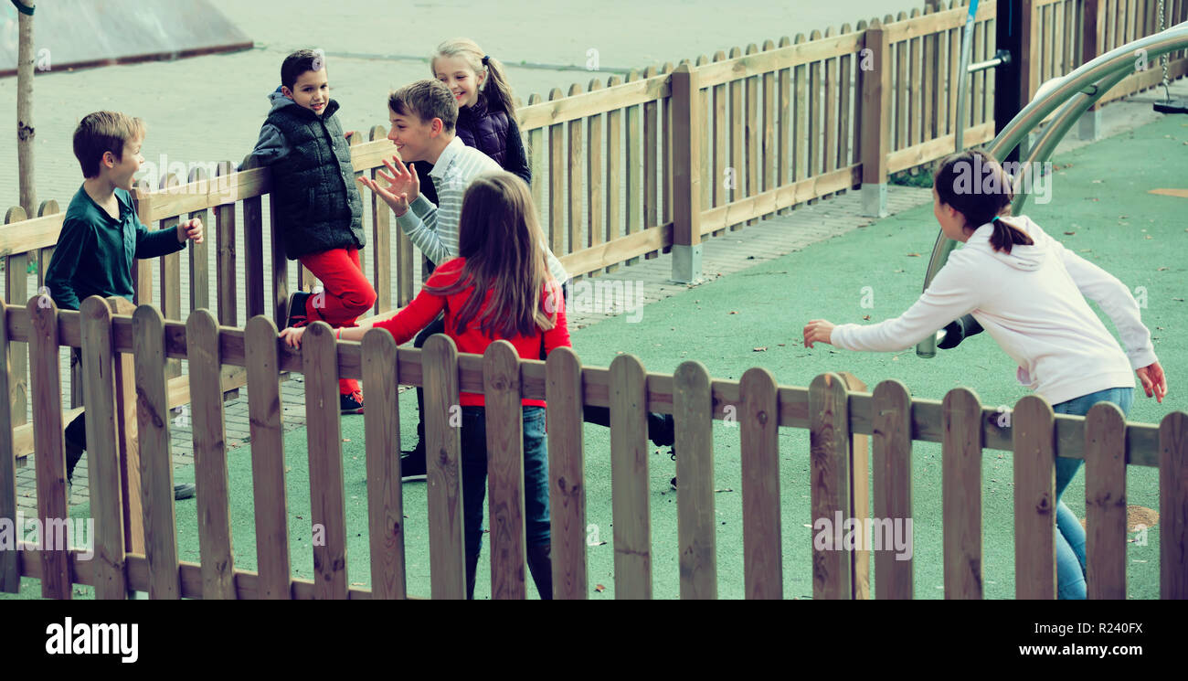 Children playing tag school hi-res stock photography and images - Alamy