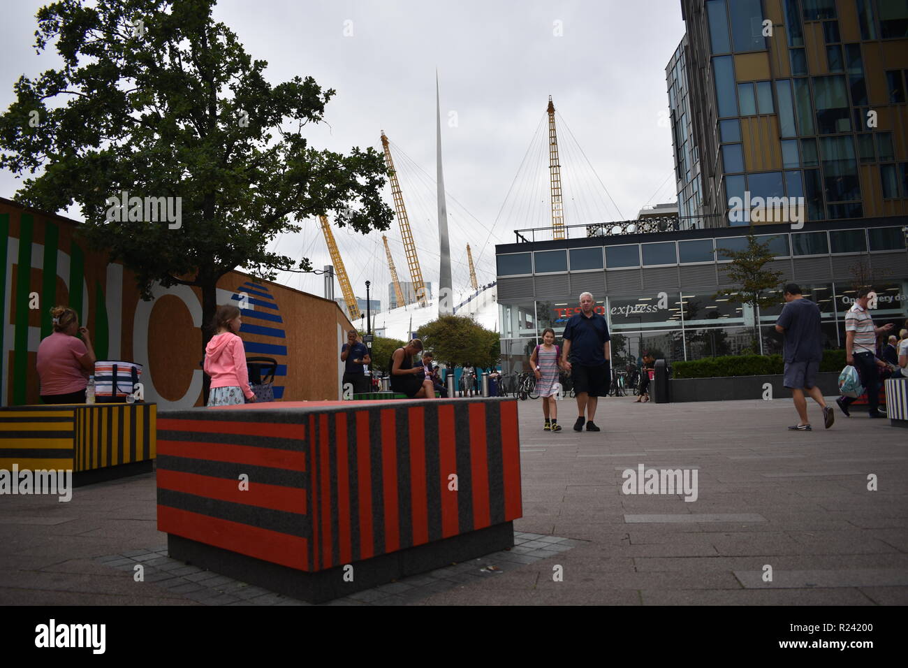At the 02 in greenwich hi-res stock photography and images - Alamy