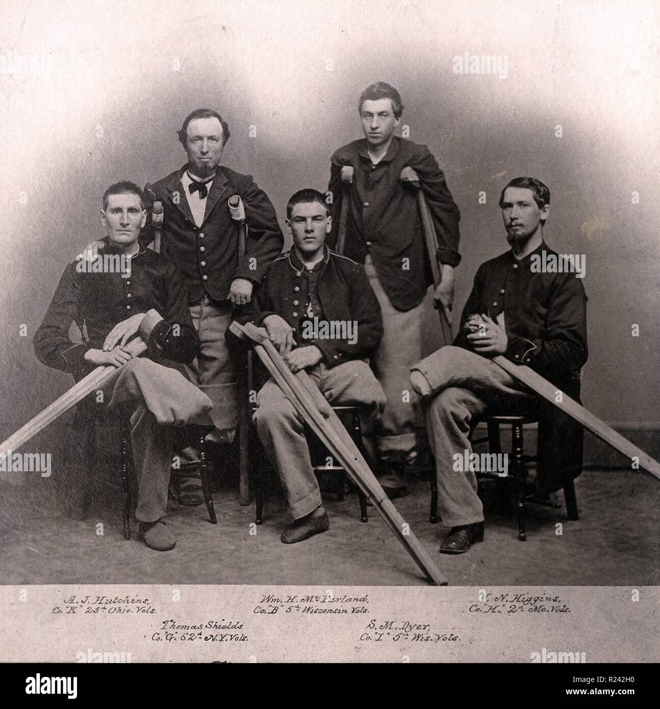Photograph of American civil war amputees. Dated 1865 Stock Photo - Alamy
