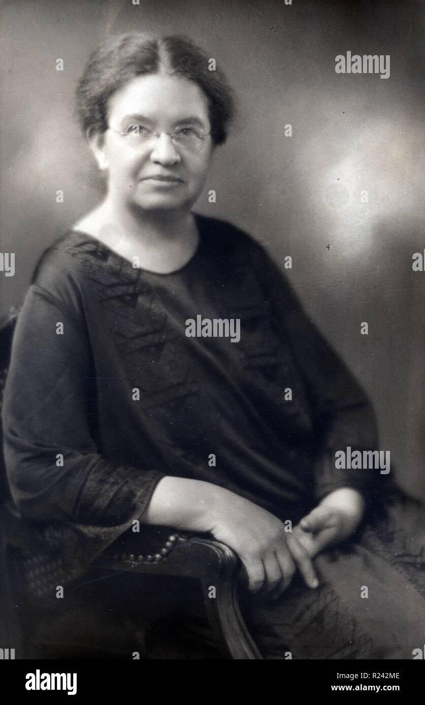 Florence Rena Sabin (1871-1953) American anatomist and medical ...