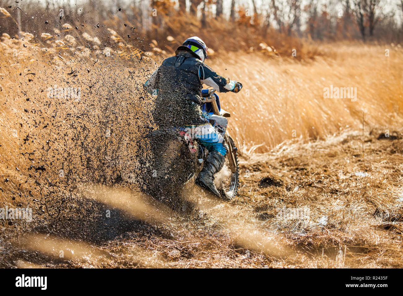 Motorbike stuck mud hi-res stock photography and images - Alamy