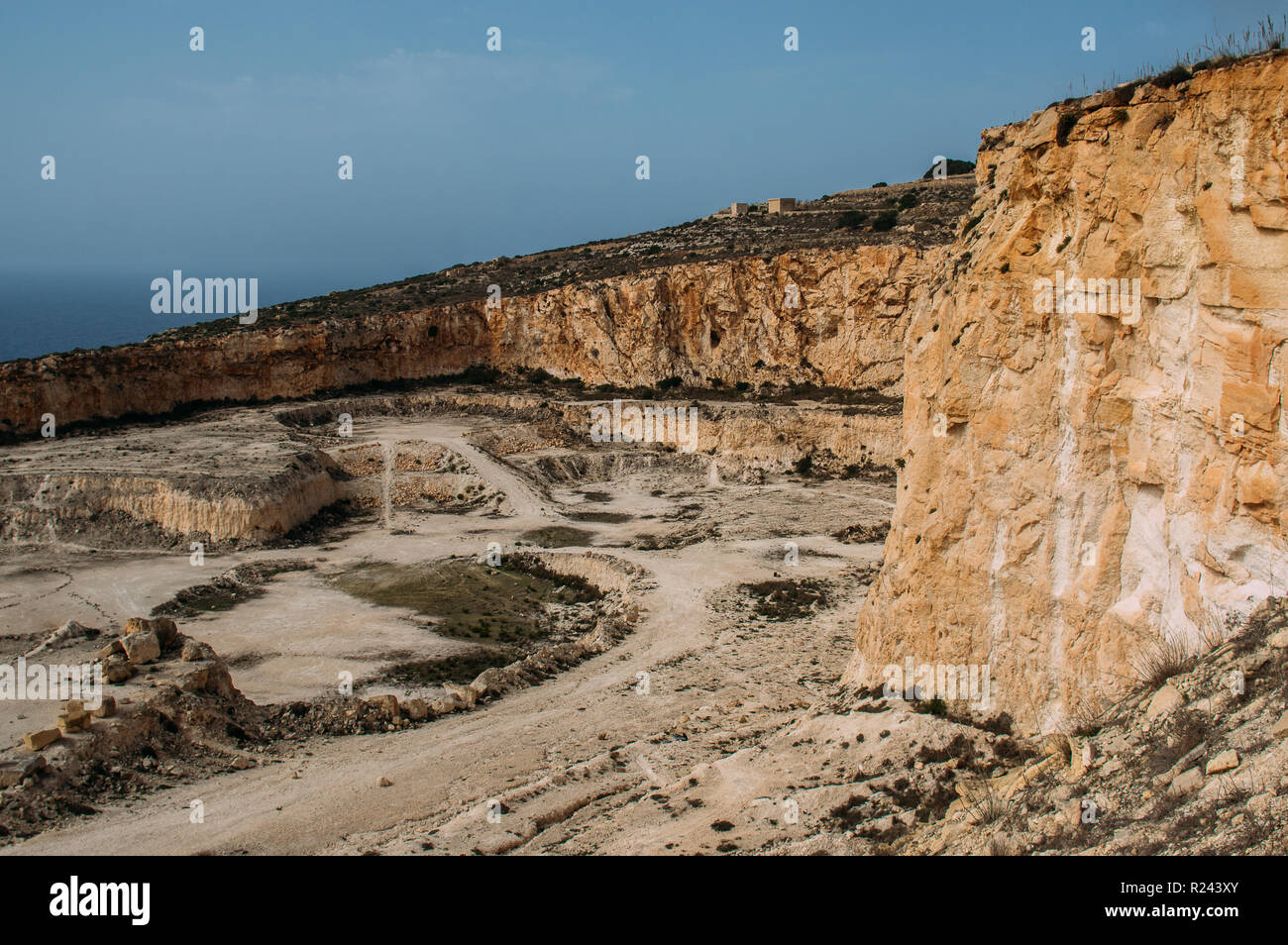 Quarry rocks hi-res stock photography and images - Alamy