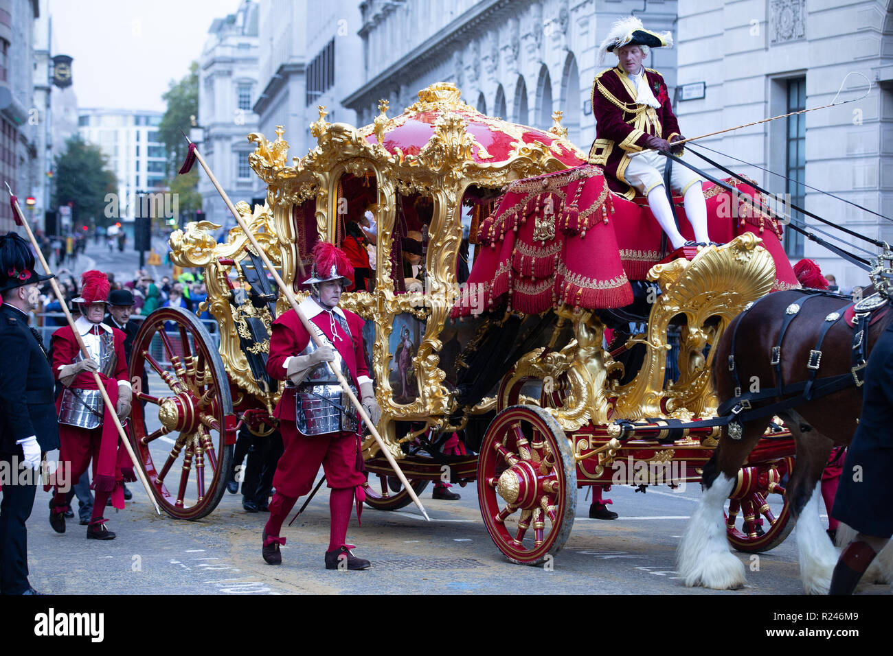 The New Lord Mayor, Peter Estlin, waves from his gold carriage as the ...