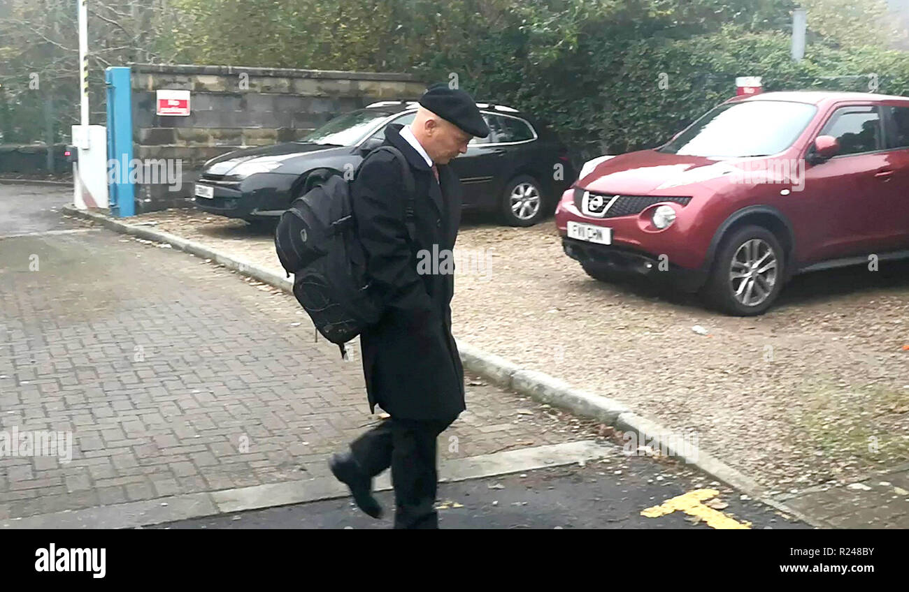 Claimant hi-res stock photography and images - Alamy