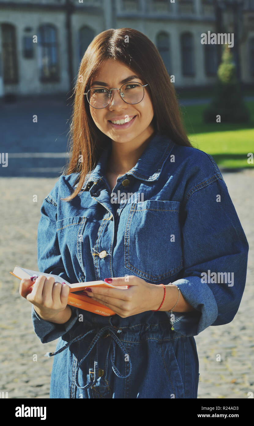 Holds open jacket hi-res stock photography and images - Alamy